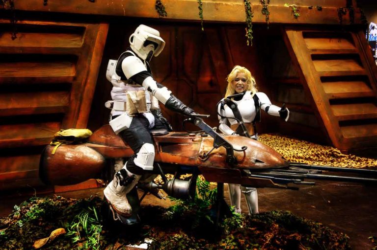 Comic Convention Photography: 7 Tips for Great Photos